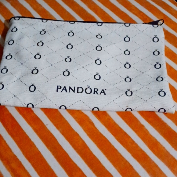 Pandora | Bags | Pandora | Poshmark